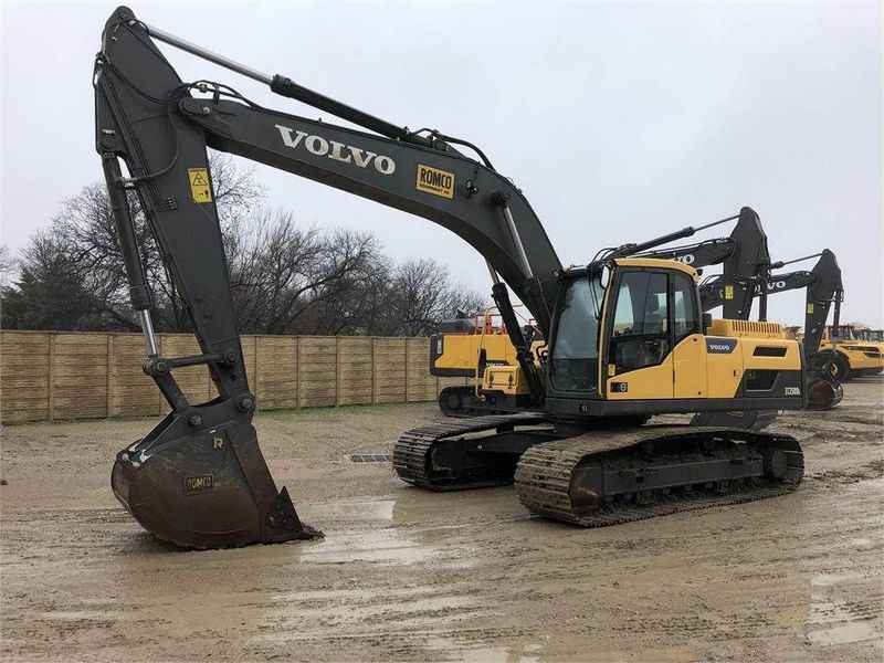 Volvo EC220D: Specs, Dimensions, Undercarriage, Engine, Operational ...