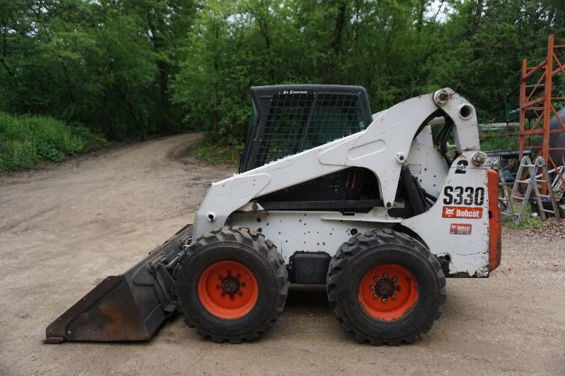 Bobcat S330: Specs, Dimensions, Engine, Operational, Loader, Hydraulic