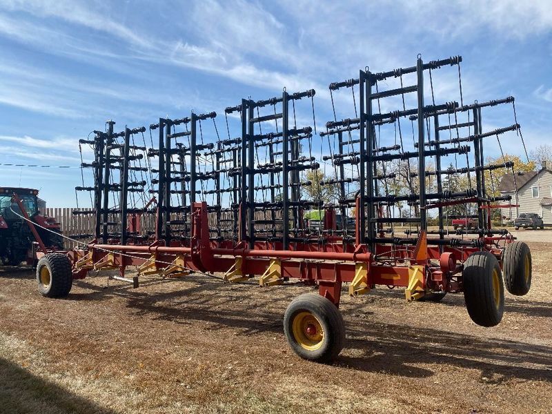 Bourgault 7200-60: Specs, Dimensions, Harrow