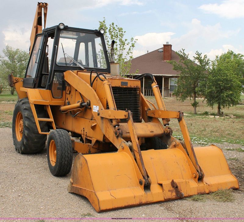Case 680G: Specs, Backhoe, Dimensions, Loader, Engine, Operational, Transmission, Hydraulic
