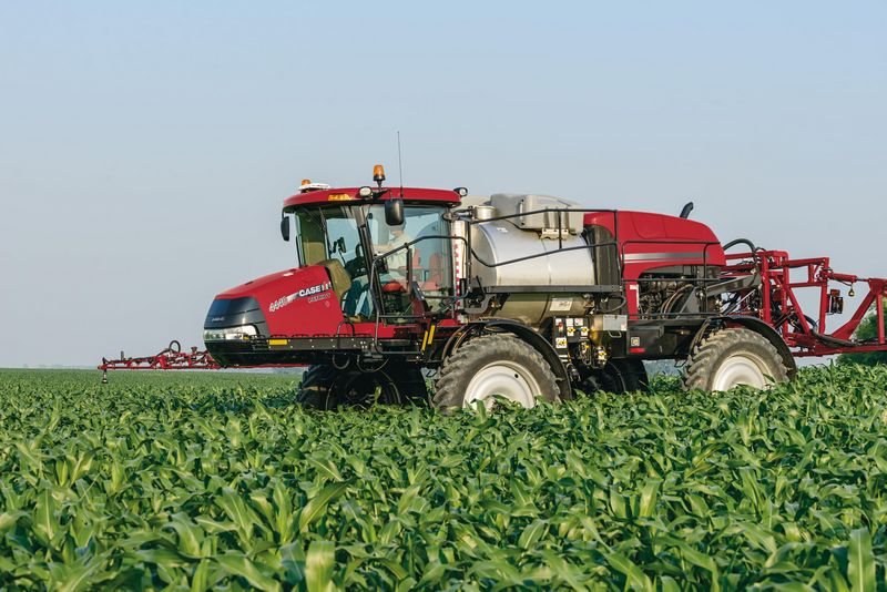 Case IH Patriot 4440: Specs, Boom, Engine, Drive Train, Capacities ...