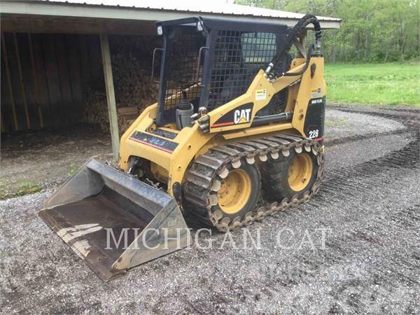 Caterpillar 228: Specs, Dimensions, Operating Specifications, Engine ...