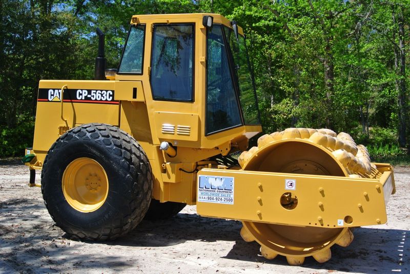 Caterpillar CP563C: Specs, Dimensions, Drum, Engine, Operational