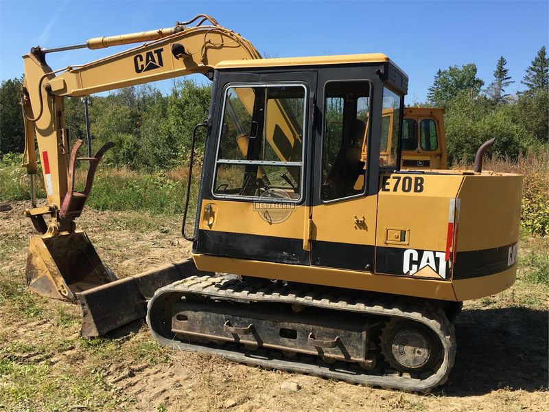 Caterpillar E70B: Specs, Boom/Stick Option (Hex) 1, Boom/Stick Option ...