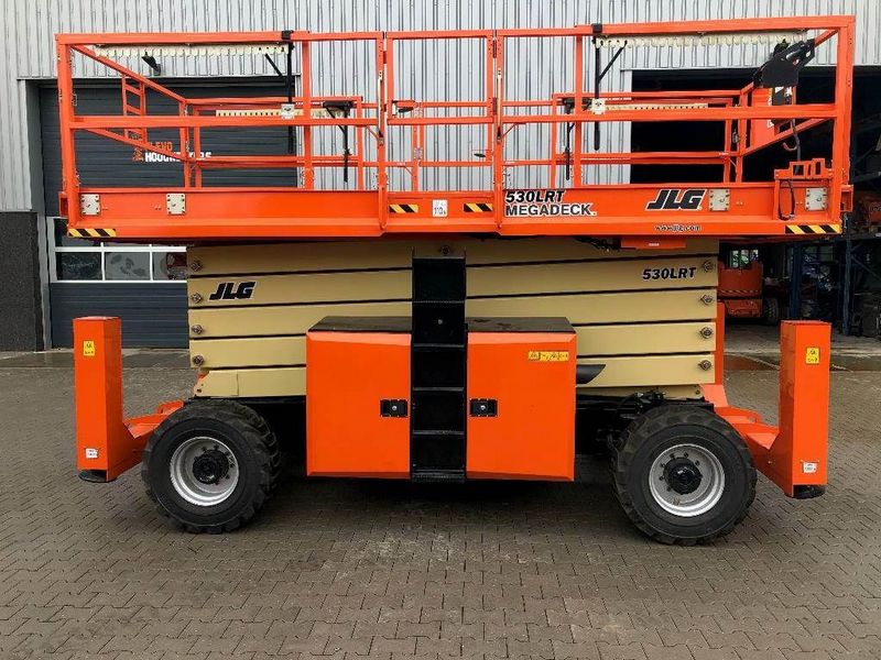 JLG 530LRT: Specs, Dimensions, Platform, Engine, Operational, Performance
