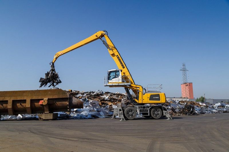 Liebherr LH110M INDUSTRY LITRONIC: Specs, Dimensions, Engine ...