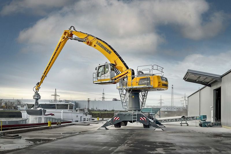 Liebherr LH110M PORT LITRONIC: Specs, Dimensions, Engine, Operational ...
