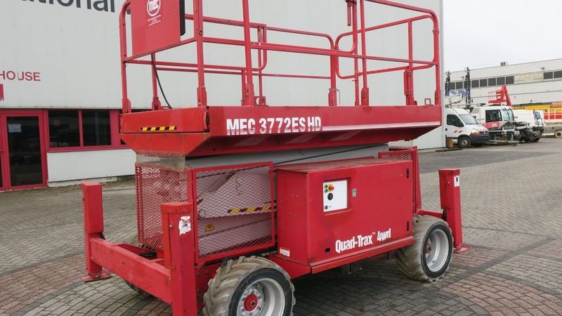 MEC 3772ES: Specs, Dimensions, Platform, Engine, Operational