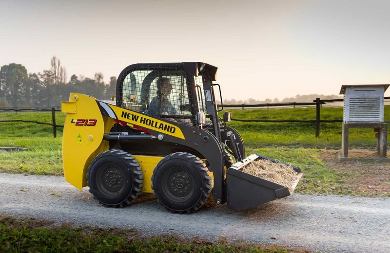 New Holland L213: Specs, Dimensions, Engine, Capacities, Performance ...
