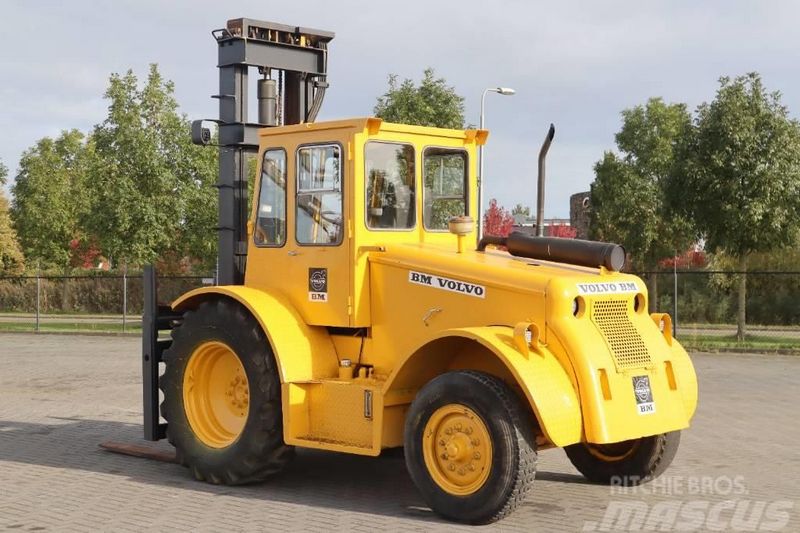Volvo BM 3500: Specs, Engine, Operational, Transmission, Moldboard