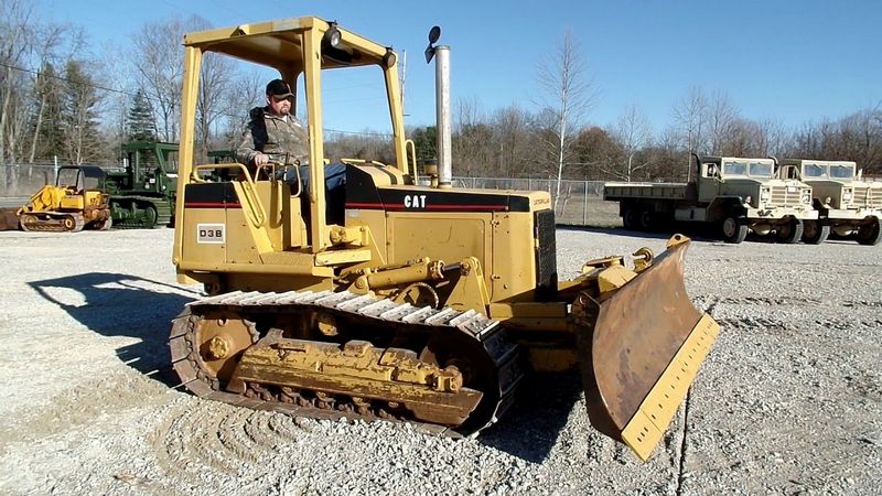 Caterpillar D3B: Specs, Dimensions, Undercarriage, Engine, Operational ...