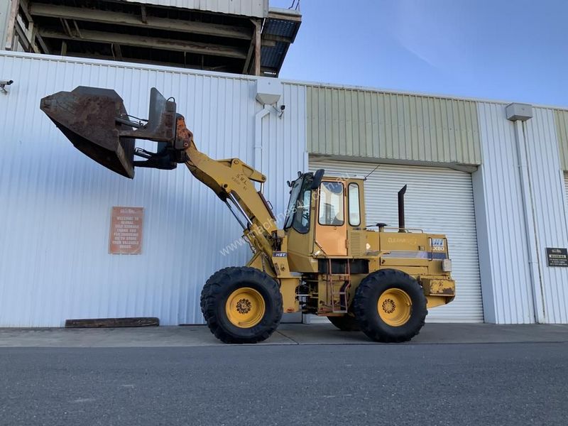 Hitachi LX80 Super: Specs, Bucket, Dimensions, Engine, Operational ...