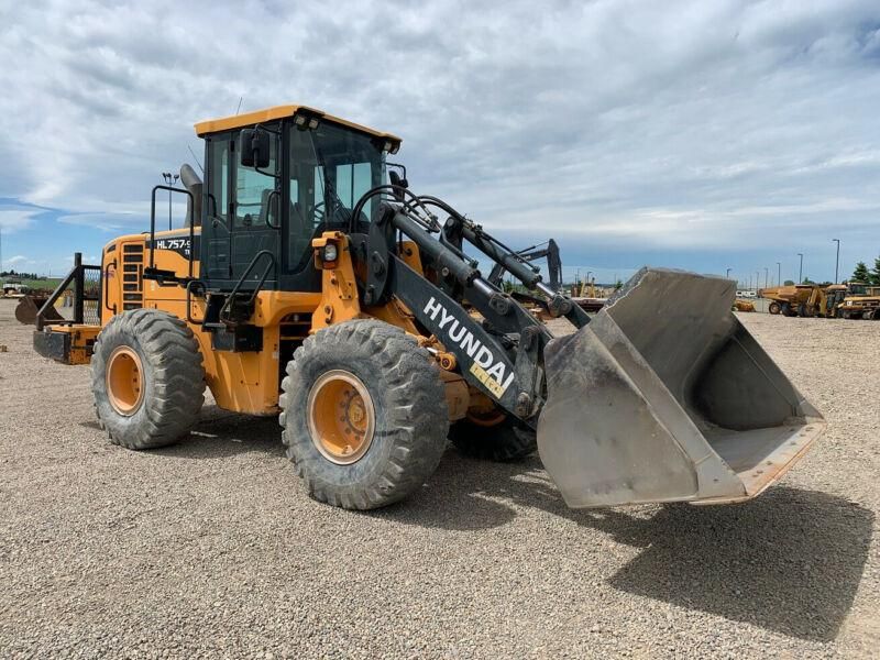 Hyundai HL757TM-9: Specs, Bucket, Dimensions, Engine, Operational ...