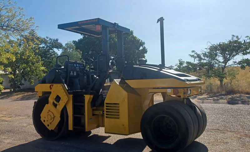 Dynapac CC222CHF: Specs, Dimensions, Engine, Operational, Drum
