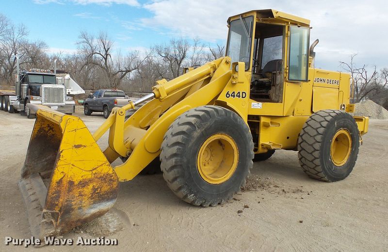 John Deere 644D: Specs, Bucket, Dimensions, Engine, Operational ...