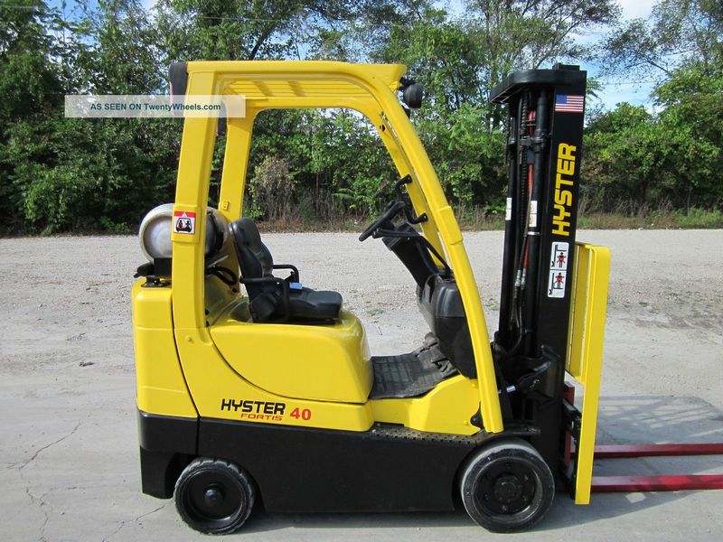 Hyster S40FT (Fortis): Specs, Dimensions, Mast, Engine, Operational