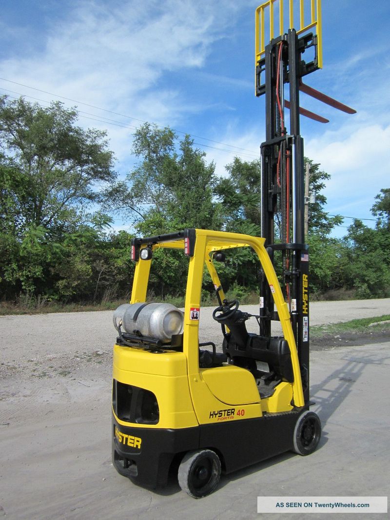 Hyster S40FT (Fortis Advance): Specs, Dimensions, Mast, Engine, Operational
