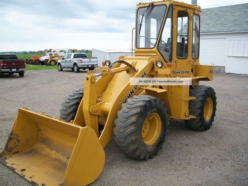 John Deere 84: Specs, Bucket, Dimensions, Engine, Operational ...