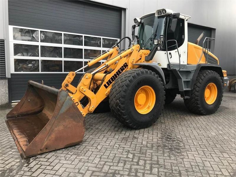Liebherr L538 2plus1: Specs, Bucket, Dimensions, Engine, Operational ...