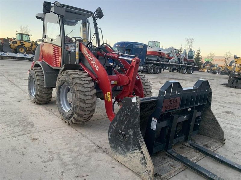 Takeuchi TW60: Specs, Bucket, Dimensions, Engine, Operational ...